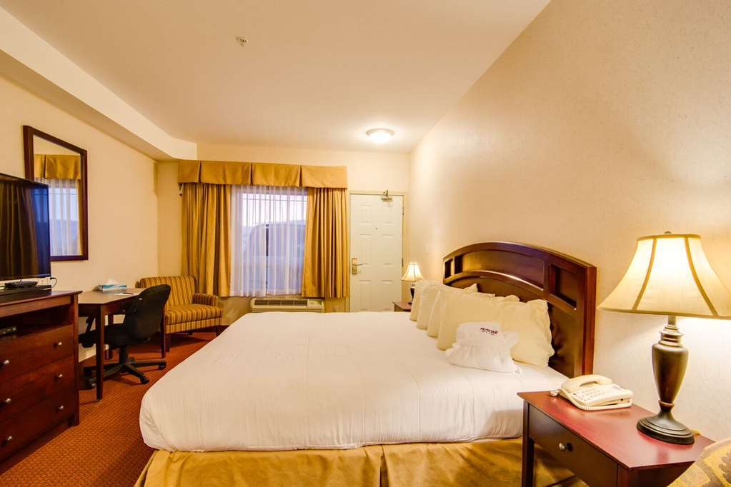 PEAVINE INN AND SUITES HIGH PRAIRIE | ⋆⋆ | CANADA | SEASON DEALS FROM $116